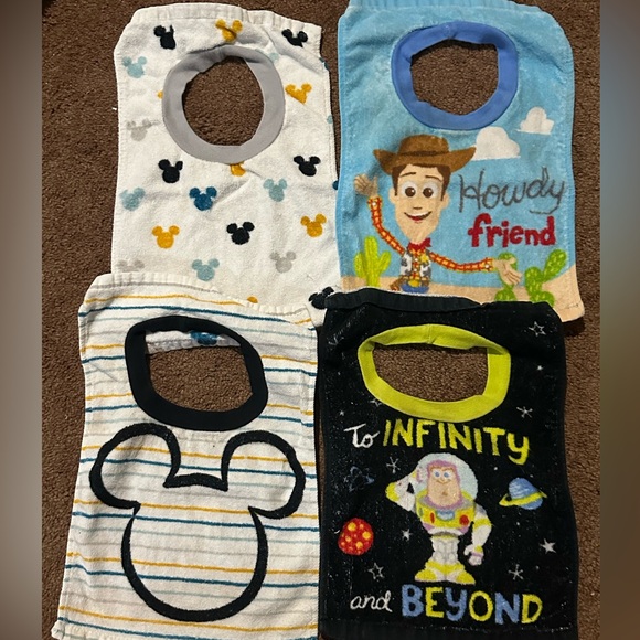 Disney | Accessories | Disney Bib Set With Mickey And Toy Story Designs ...